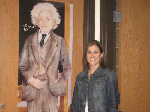 Teacher loves science so much she wants to sleep with it