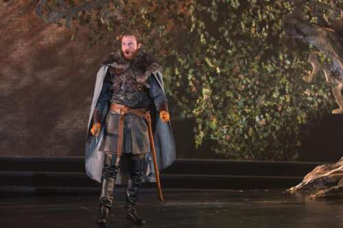 Chicago actor makes touring debut as title understudy in 'Phantom of ...