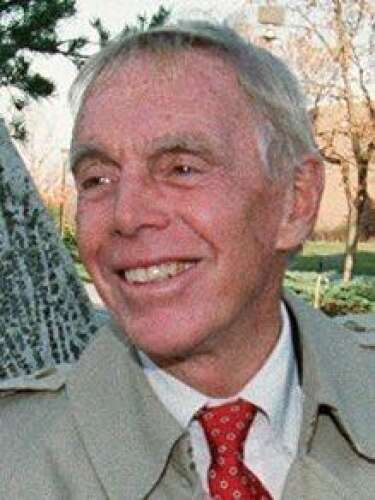 Ylvisaker early leader of move of corporate offices to the suburbs