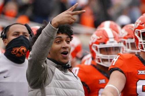 Oklahoma State running back Chuba Hubbard opts out