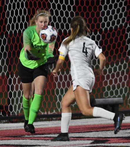 Girls soccer: Metea Valley wins again, one victory away from state title