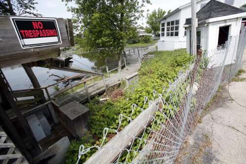 Demolition of Mill Race Inn in Geneva draws close