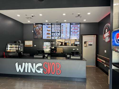 Wing Snob now open in Libertyville