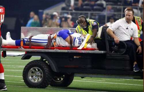Cowboys' Crawford released from hospital after neck injury