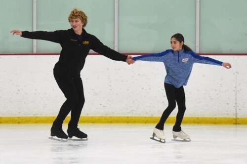 Dynamic suburban skating duo wins national title