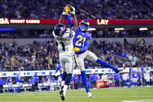 Wilson can't come through for Seattle to conclude wacky week