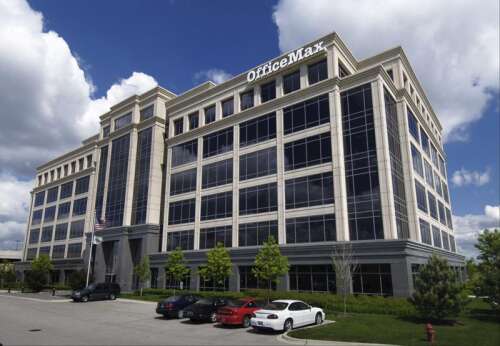 Office Depot, OfficeMax name CEO committee
