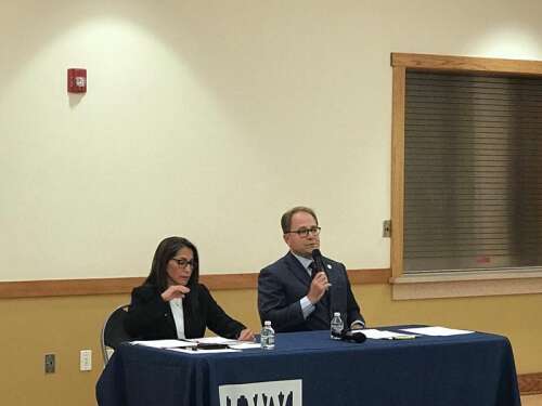 Senate candidates McConchie, Peterson debate SAFE-T Act, abortion at ...