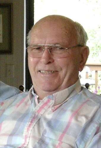 Howard Graves, former Associated Press bureau chief, dies