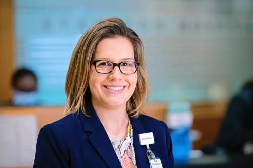 Constable: It's her job to tell people they have COVID-19, which ...