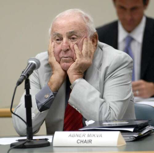 Former Rep. Mikva to get Presidential Medal of Freedom