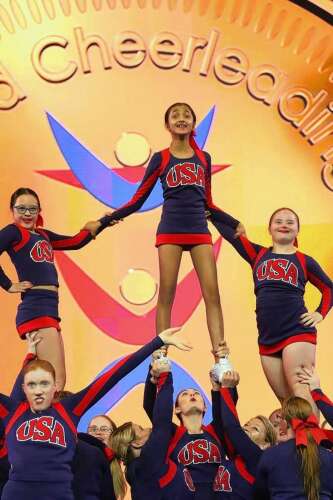 Hanover Park-based cheerleading team wins unified world title