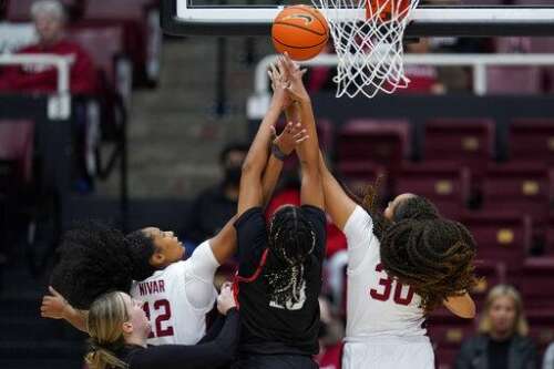 Hannah Jump hits five 3s, Stephen Curry watches Stanford win