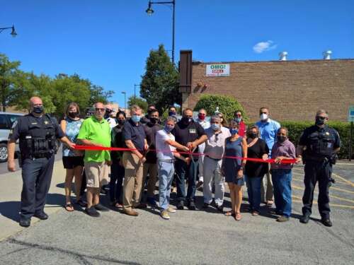 Most Unique and Affordable Restaurant OMG Grill opens in Chicago Suburbs
