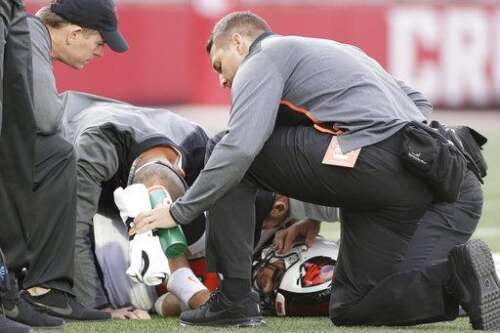 Oregon State QB Jake Luton back home after scary injury