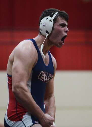 Conant wins Schaumburg regional