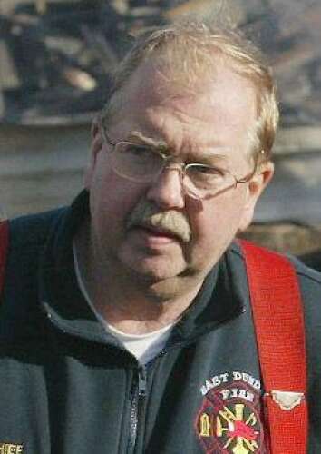 Ex-E. Dundee fire chief paid plenty on leave
