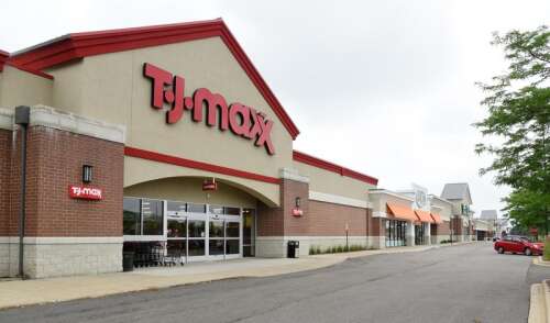 New stores breathe life into Main Street Commons mall