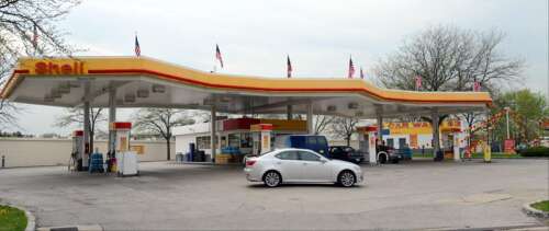 Why is Illinois enduring a gas smackdown?