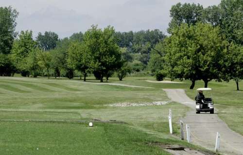 Naperville golf course condemnation takes new twist