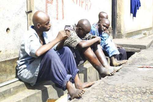 More than 1,300 inmates escape from prison in eastern Congo