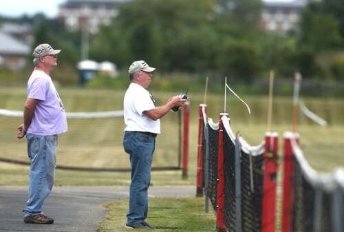 Miniatures with maximum speed: Scale-model jets will fly in St. Charles ...