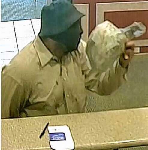 Fbi Search For Man Suspected Of Robbing 3 Suburban Banks