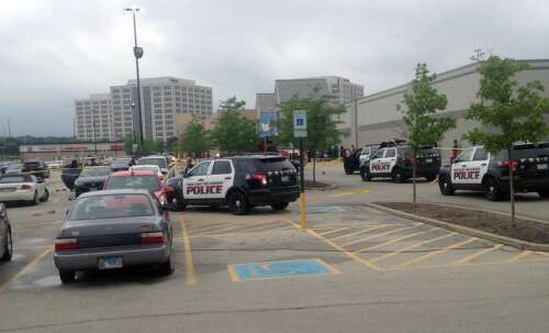 Custody exchange leads to shooting in Rolling Meadows Walmart parking lot