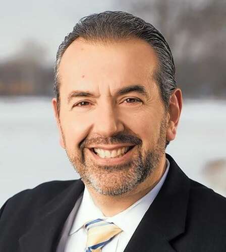 Aurora alderman is running for mayor