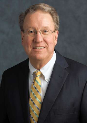 Incumbent Hoefert wins Mount Prospect mayoral race