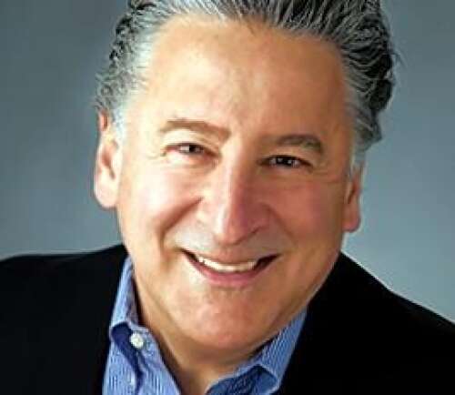 Calling all seniors: Go back to work, your country's restaurants need you