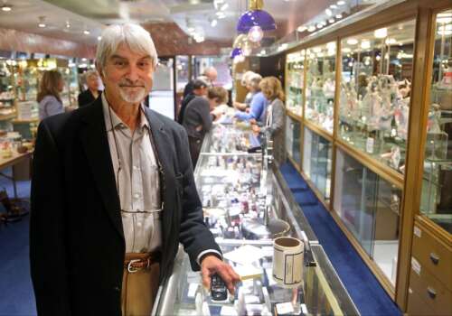 Historic Antioch jewelry store Persin & Persin closing