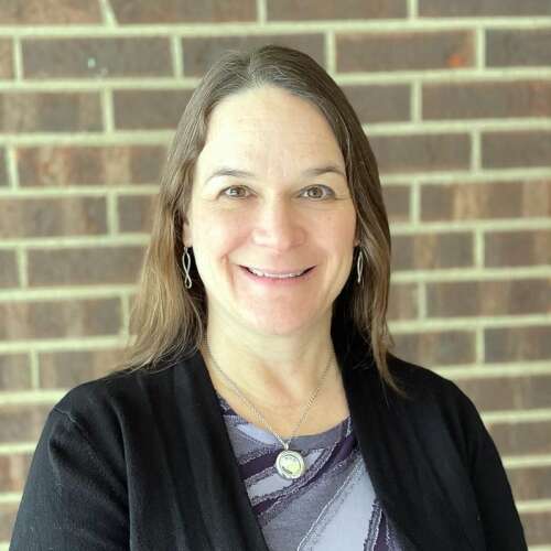 Emily Swistak: 2021 candidate for Lisle Library District board