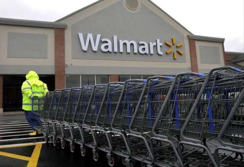 Gov’t charges Wal-Mart with labor violations
