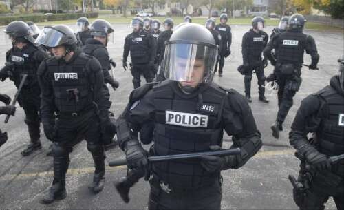 Images: Riot team training in Elgin