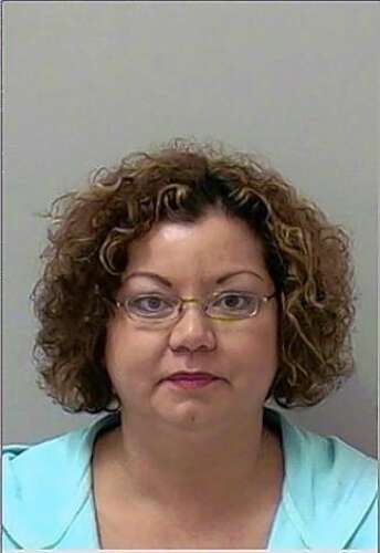 Elgin woman charged with stabbing to death companion she's accused of ...