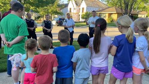 Elmhurst Police Department kicks off 2021 Neighborhood Roll Call season