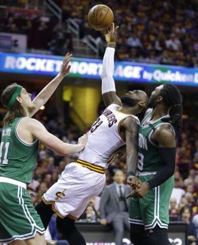 LeBron locked in for Game 4 after being locked out in Game 3