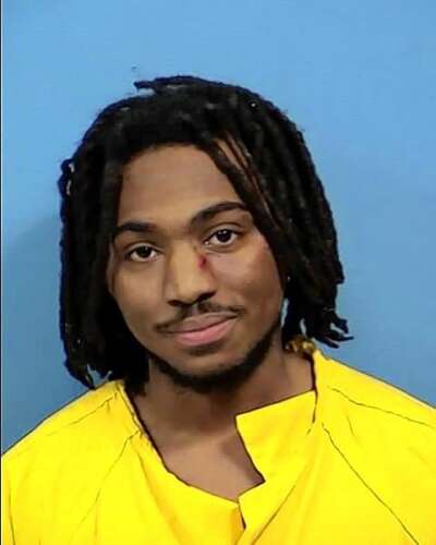 Judge rules man accused of shooting Bensenville police officer was not ...