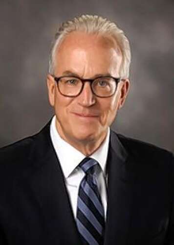 While Bulls roll to victory, Milwaukee mourns suburban native who ...