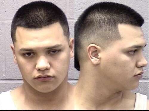 Elgin gang member arrested on weapons charge