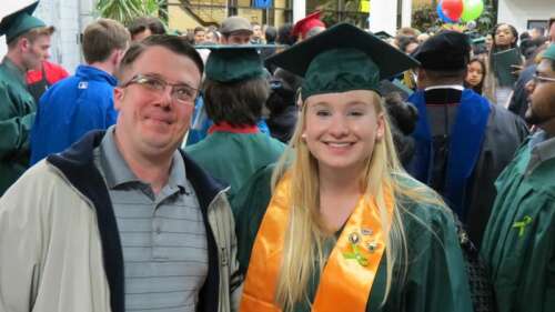 Oakton holds commencement ceremonies Tuesday