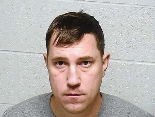 Libertyville police officer charged with domestic battery