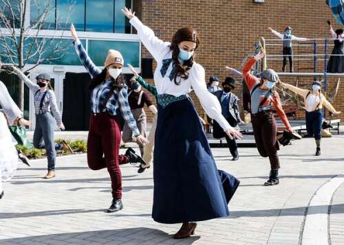 Stevenson theater students mount pandemic production of 'Newsies ...