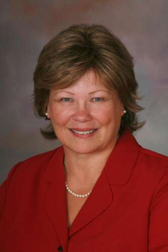 Roselle to honor retiring mayor