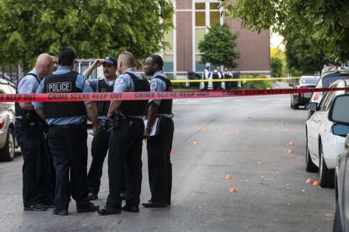 State 'Peacekeepers' to patrol Chicago streets over holiday weekend