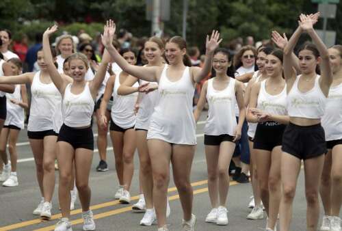 Schaumburg celebrates Labor Day with Septemberfest parade