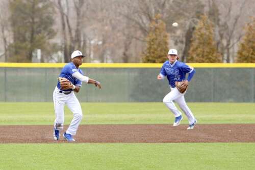 Logan baseball sweeps Lincoln Trail