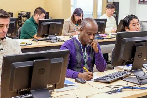 Language courses prepare COD students for the workforce