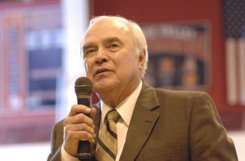 Images: Legendary coach Gordie Kerkman calls it a career